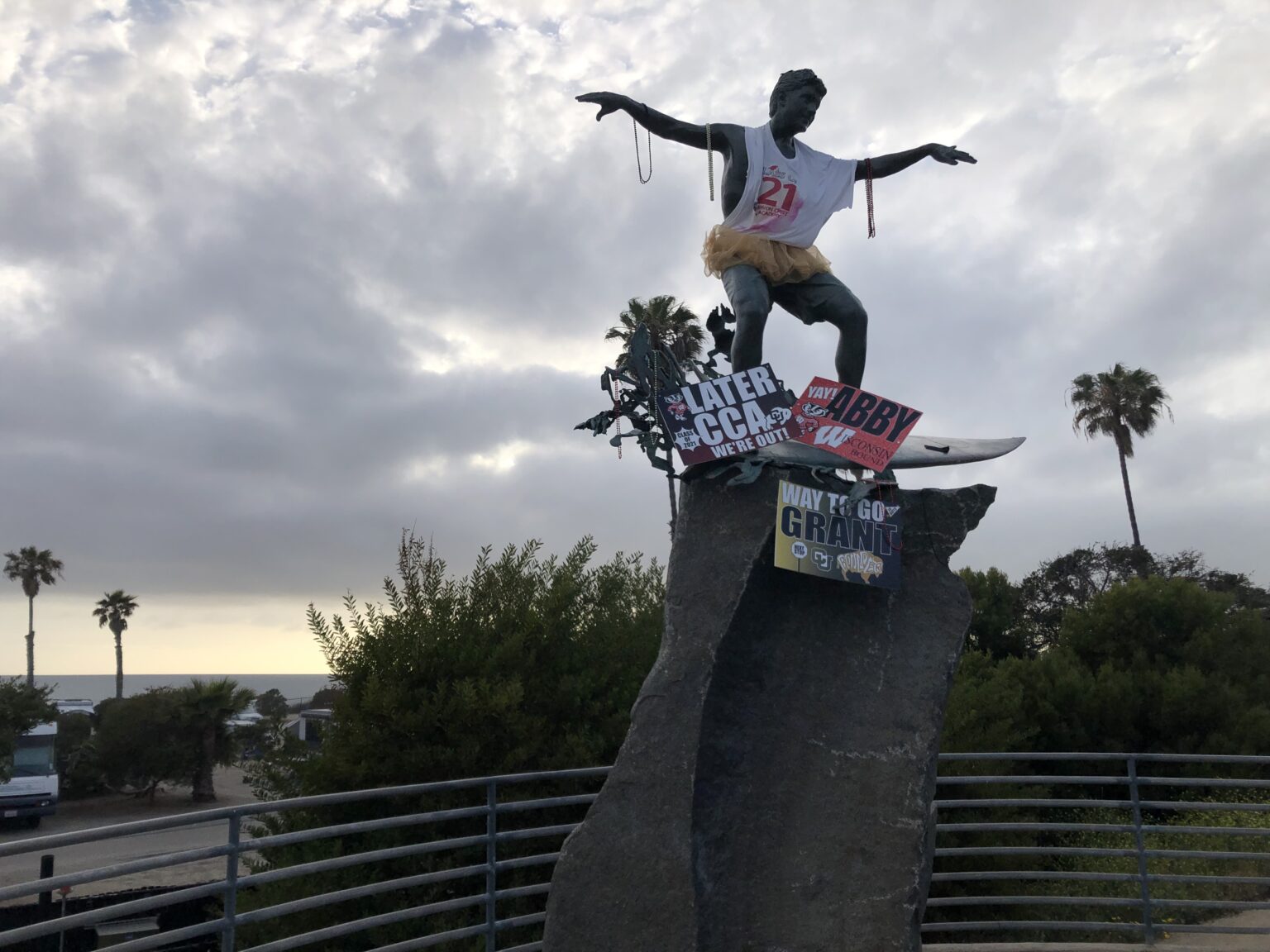 Cardiff Kook Statue: A Local Icon - Go Surfing SD!